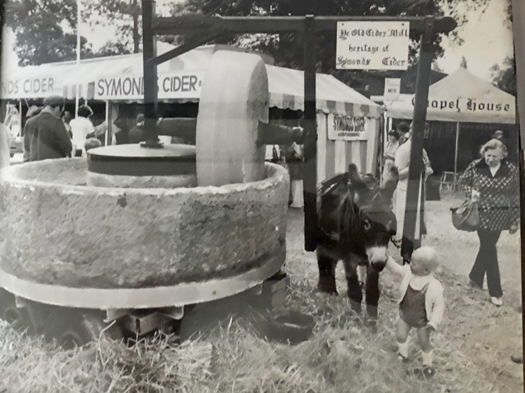 Gallery Archive - Symonds Event Bars